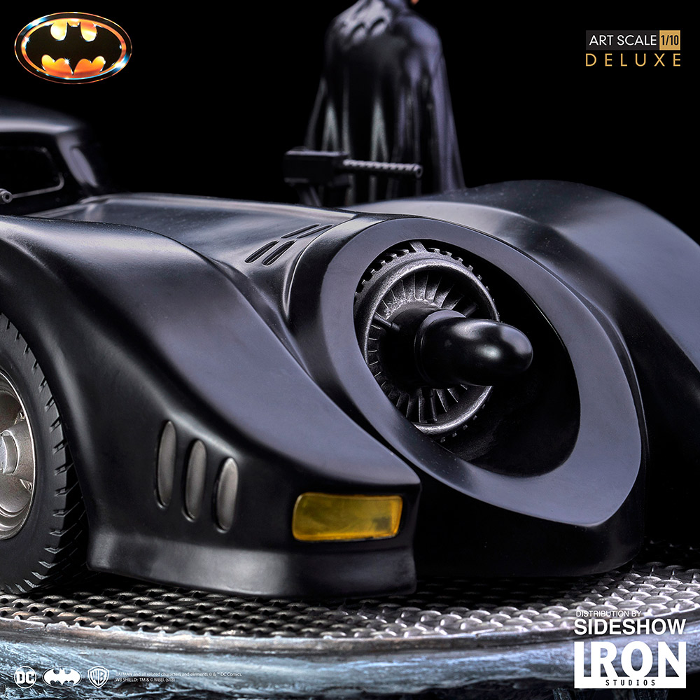 batman-batmobile-deluxe_dc-comics_gallery_5d5ac888cd7d2